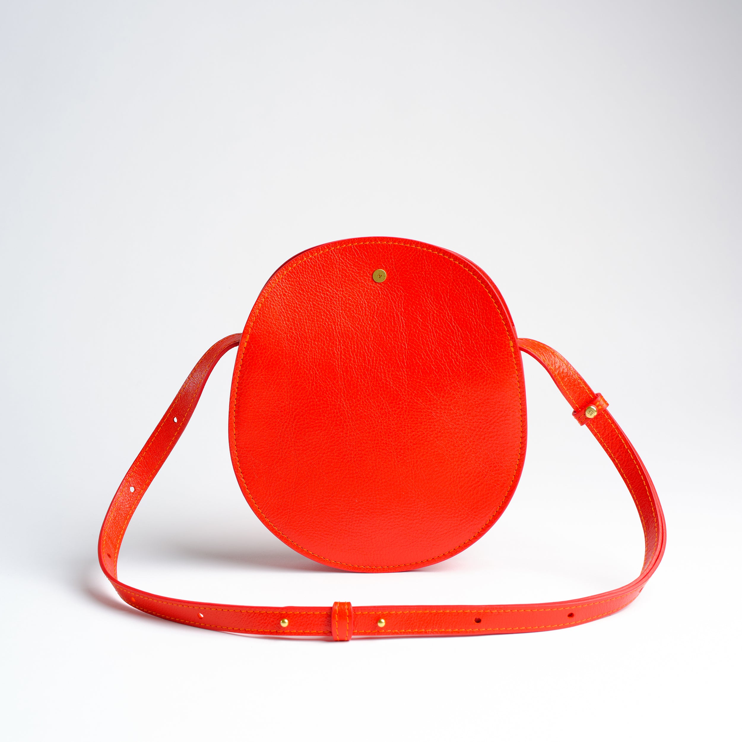 Eggi in Persimmon – LINDQUIST